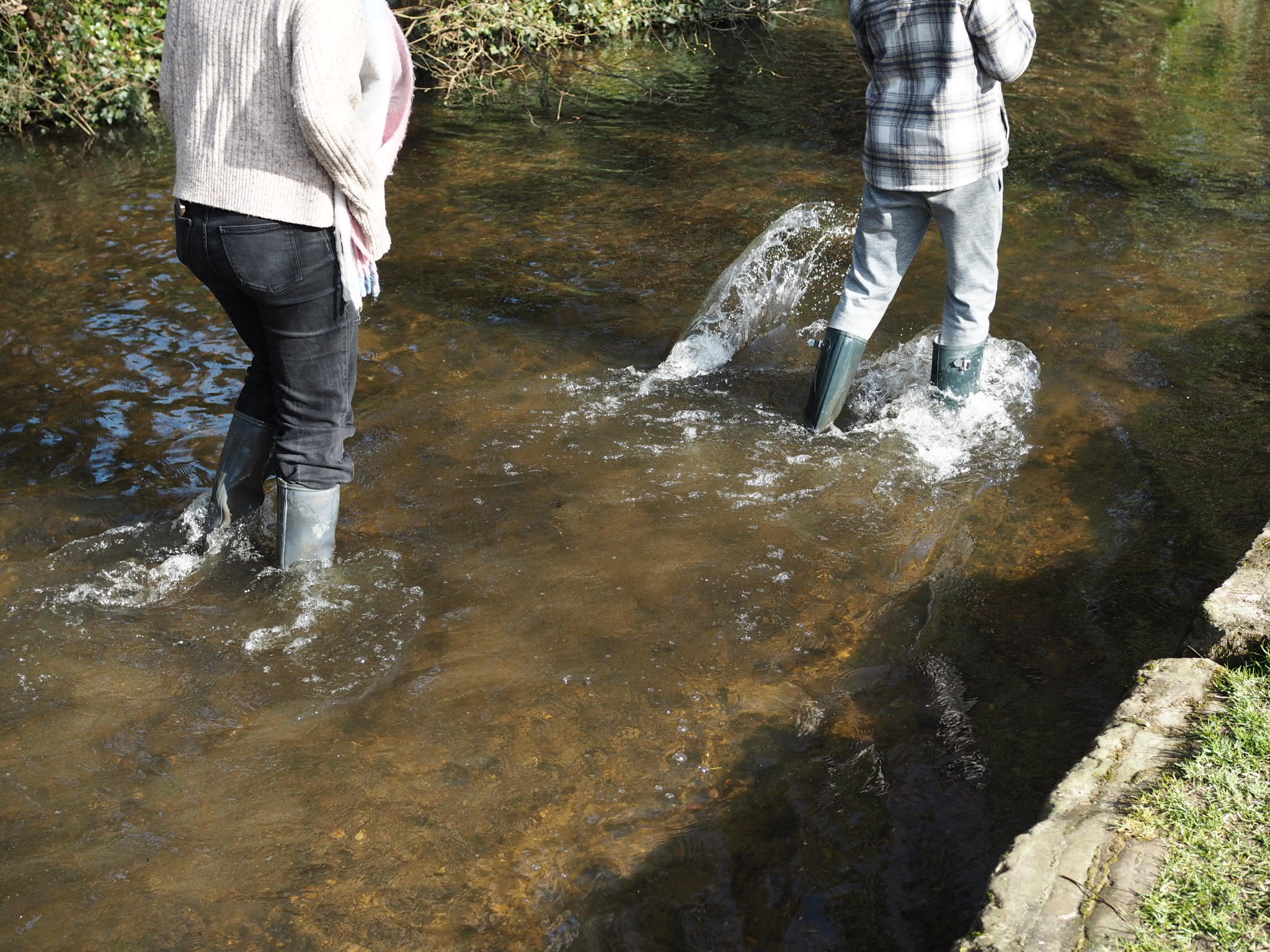Travel // 9 Best Things to Do in Shere, Surrey, A Perfect Day Trip ...